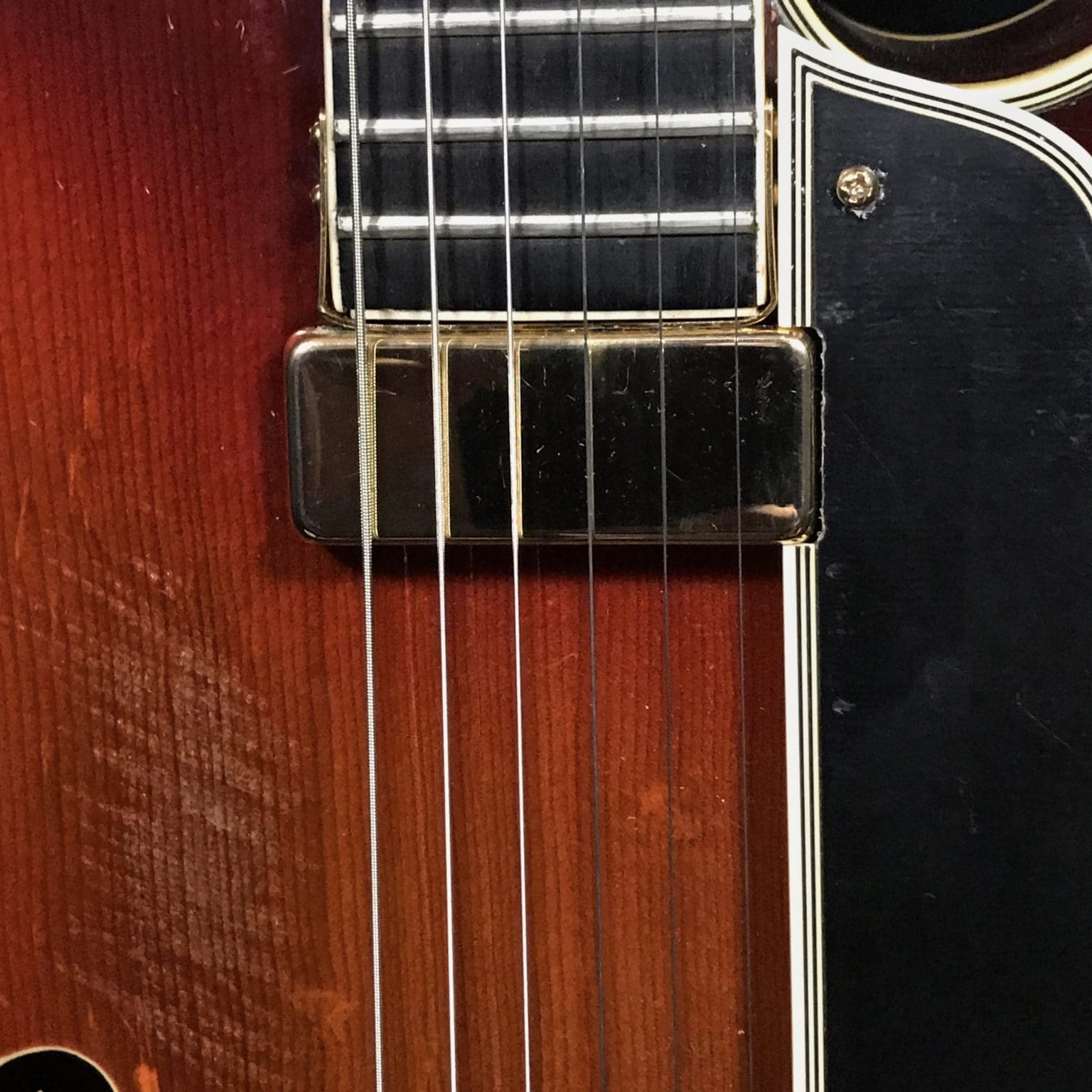 Guild A 350 Vintage Sunburst Archtop Guitar with original case 1968 ...