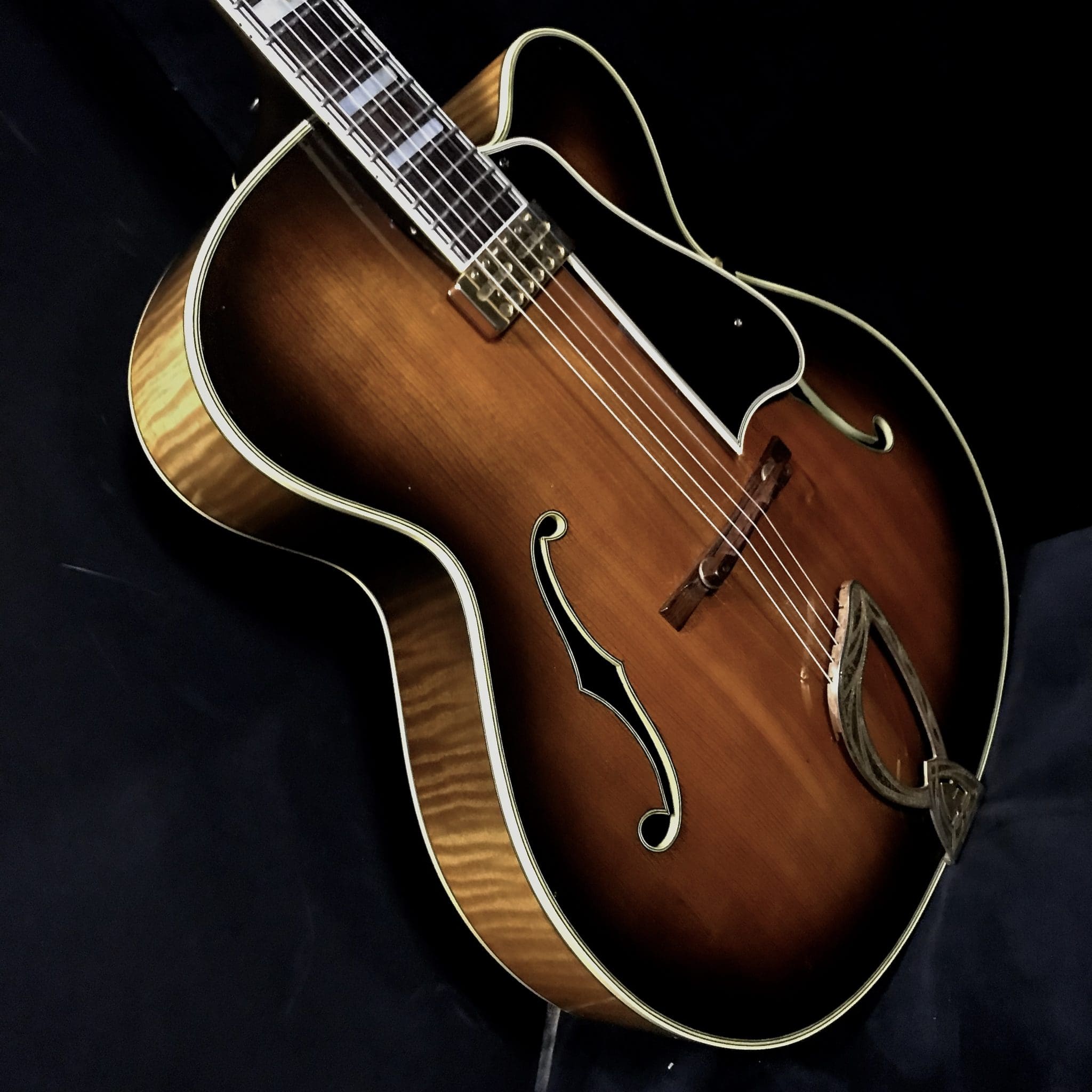 Guild A500 1956 Archtop Carved Jazz Guitar Archtop Guitar -SOLD ...