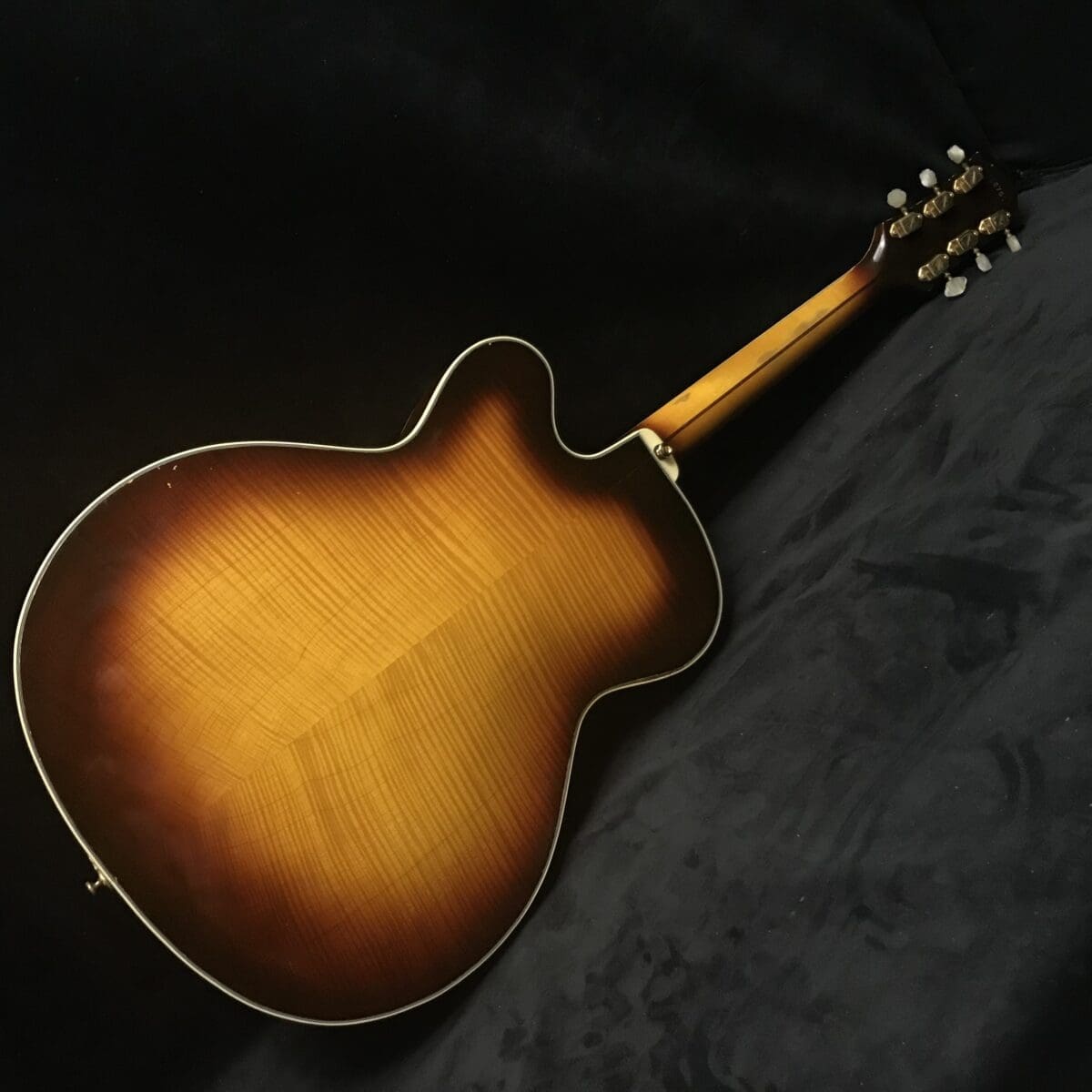 Guild A 350 Vintage Sunburst Archtop Guitar with original case #16791 ...